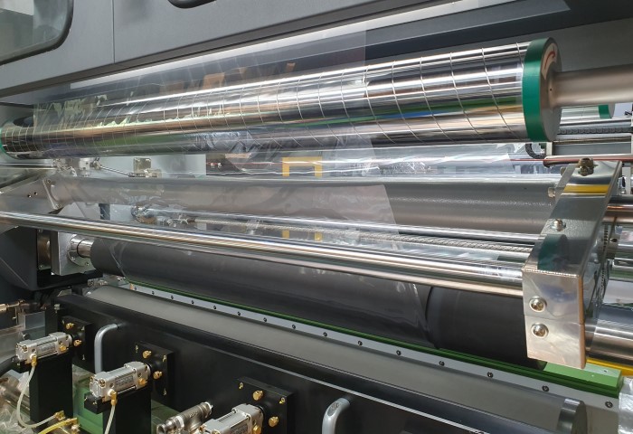Shaftless Type Dry Laminating Machine DL- S1000/S1300/S1600 | PRM-Taiwan B2B Marketplace